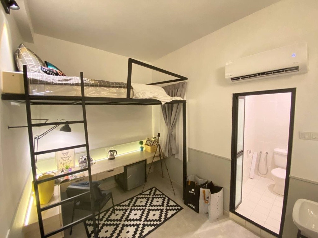 Chic Loft Room At Bukit Bintang 📍: Just 8 Min Walk To Changkat Bukit ...